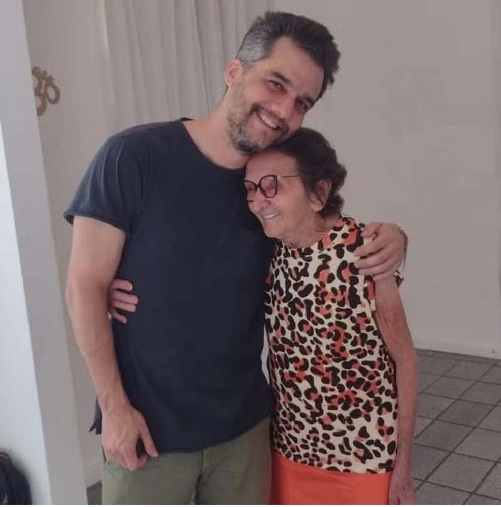 Quem é a artesã e atriz nordestina de 78 anos cotada para o Oscar ...