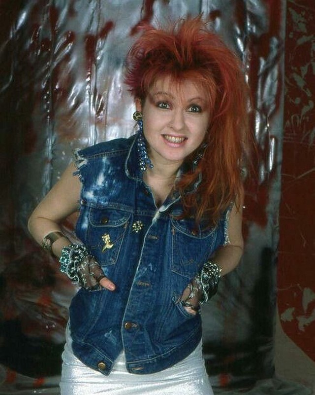 No dia do show de Cyndi Lauper no Rock in Rio, relembre diferentes ...