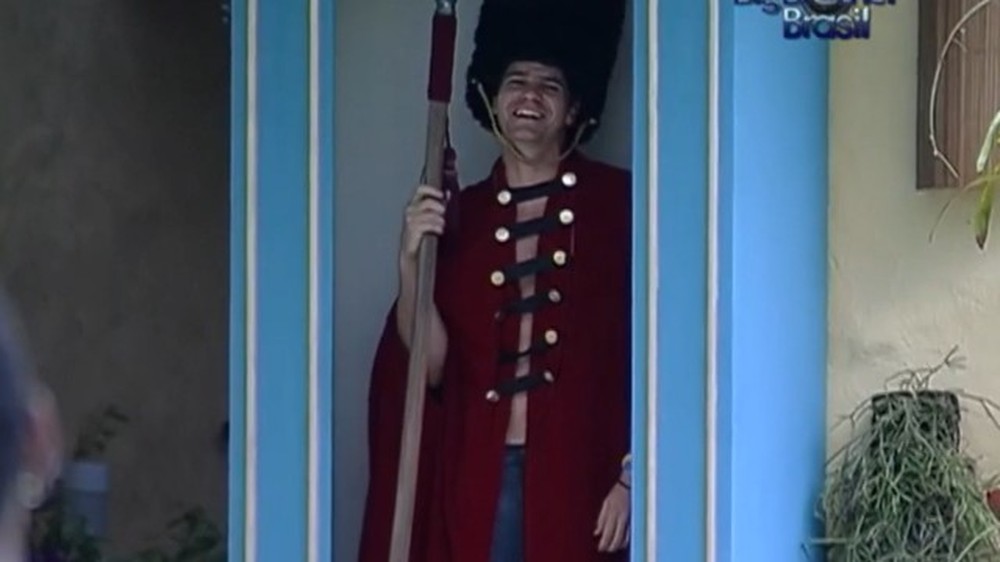 Quem foi o primeiro a atender o big fone no 'BBB'? E o primeiro ...