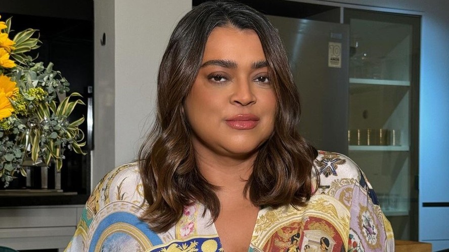 Preta Gil é internada com infecção urinária