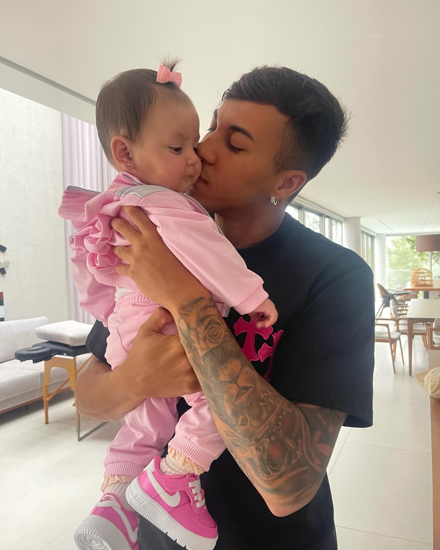 Estreante da seleção, Kaio Jorge é dono de haras e viveu affair com ...