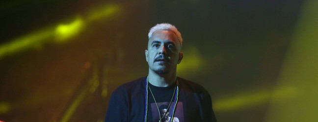 Marcelo D2 fala de política, lado empreendedor com maconha, família ...