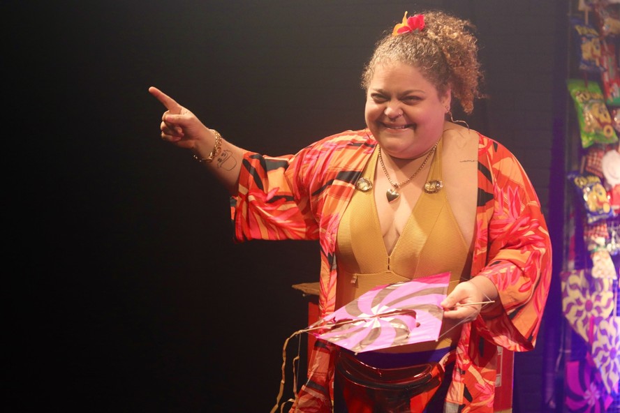 Nilda Andrade festeja sua indicação ao Prêmio Shell