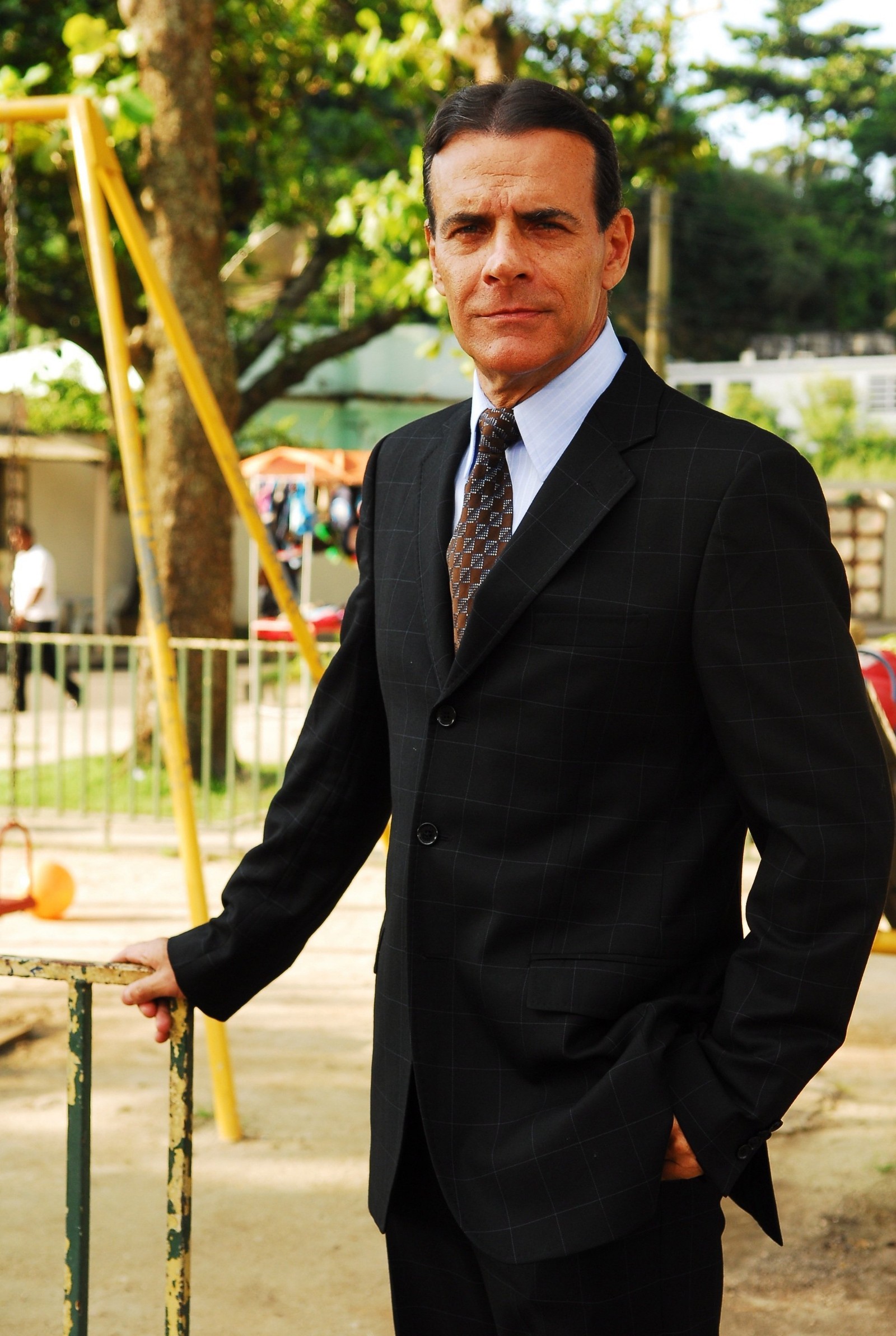 De ator despejado a beijão de atrizes: Relembre os melhores flagras do ano