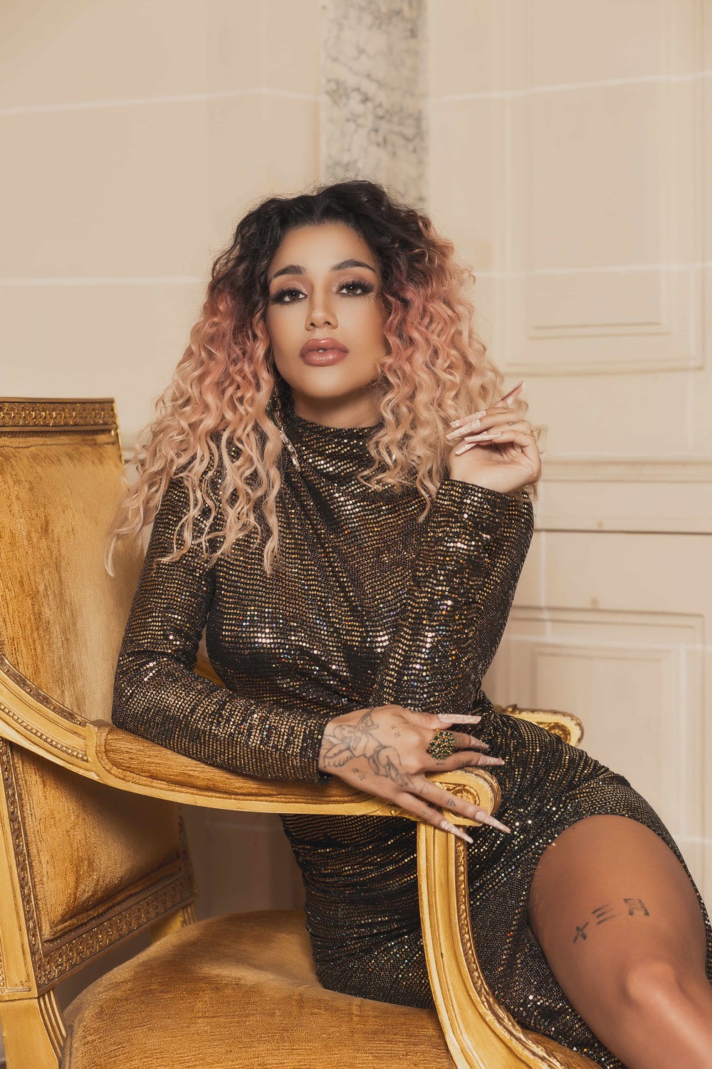 Azzy, a Ivy de 'Vai na fé', relembra que a arte a salvou do mundo do ...