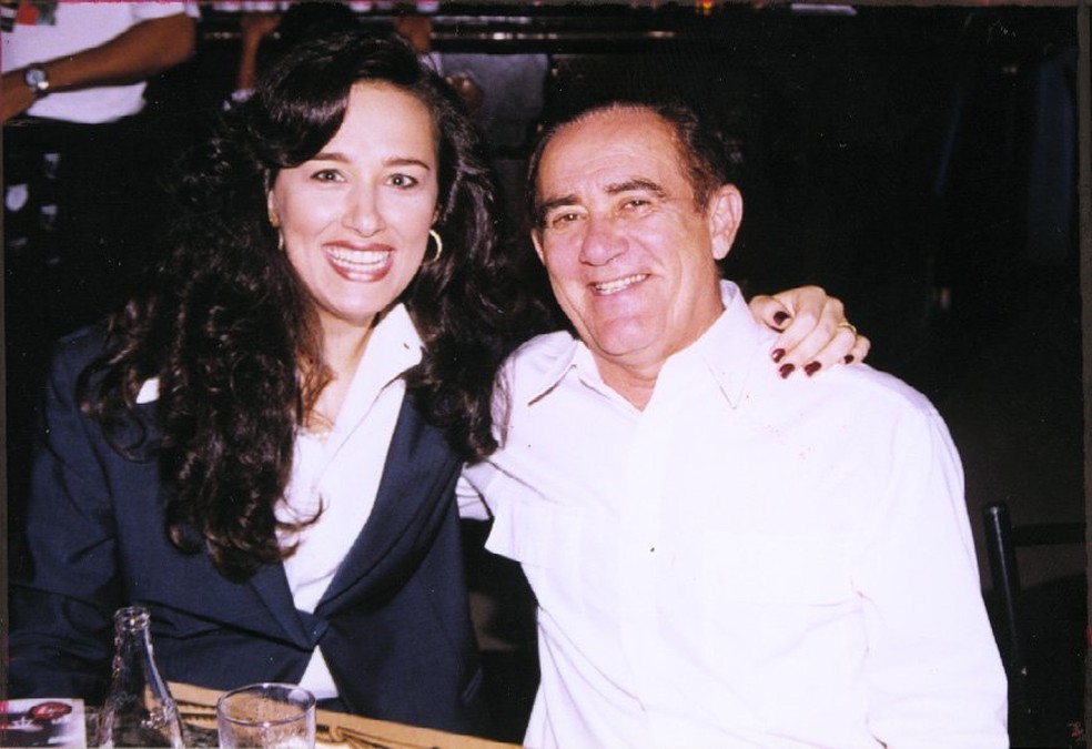 Mulher de Renato Aragão fala de rumores de golpe do baú e divisão de ...