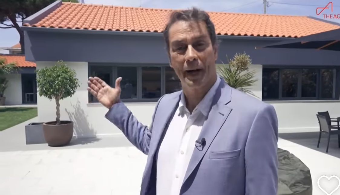 Marcello Antony parabeniza filho que tem com Mônica Torres com foto ...