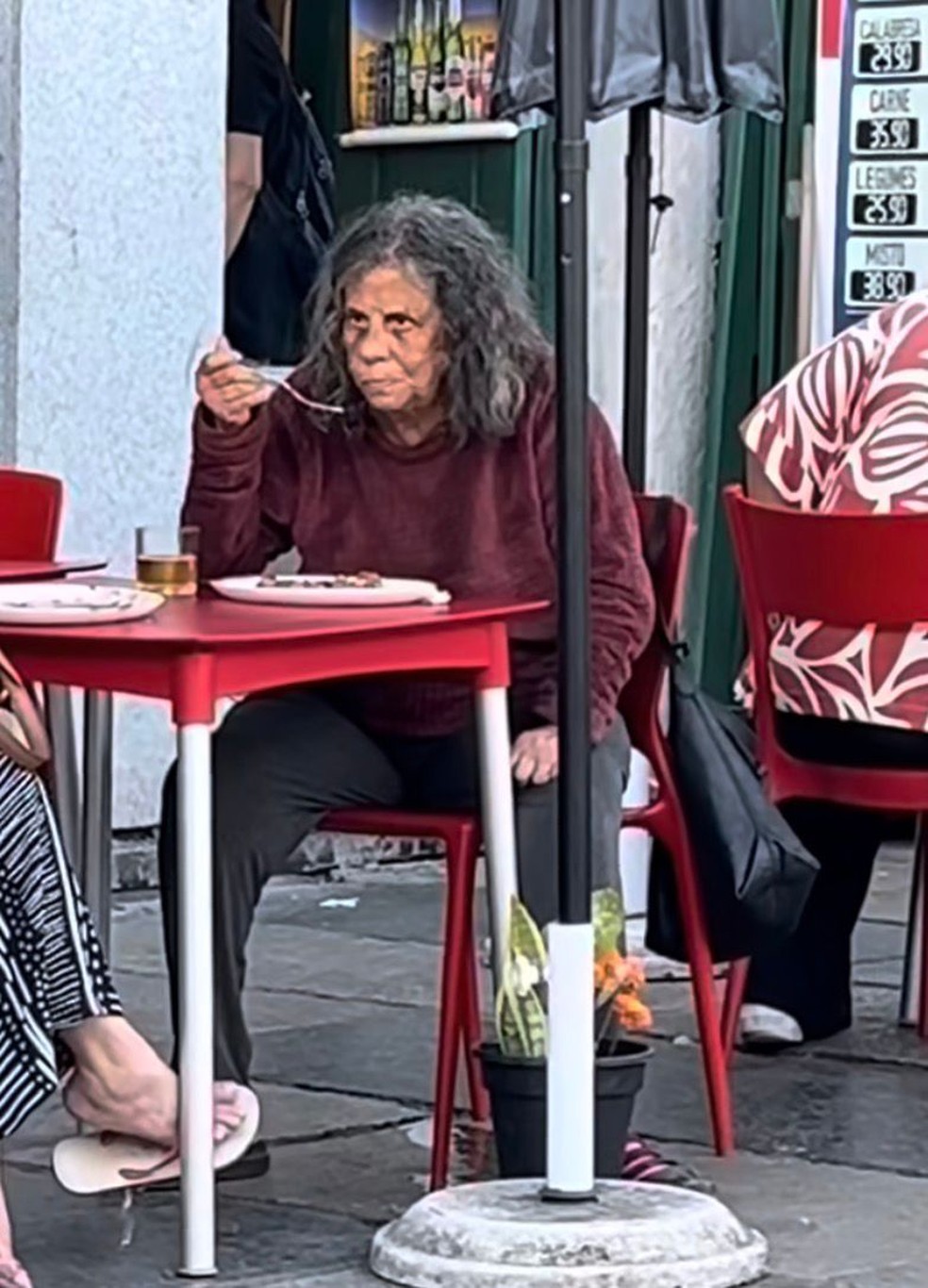Filha explica situação de Maria Gladys após atriz reaparecer em rua do ...