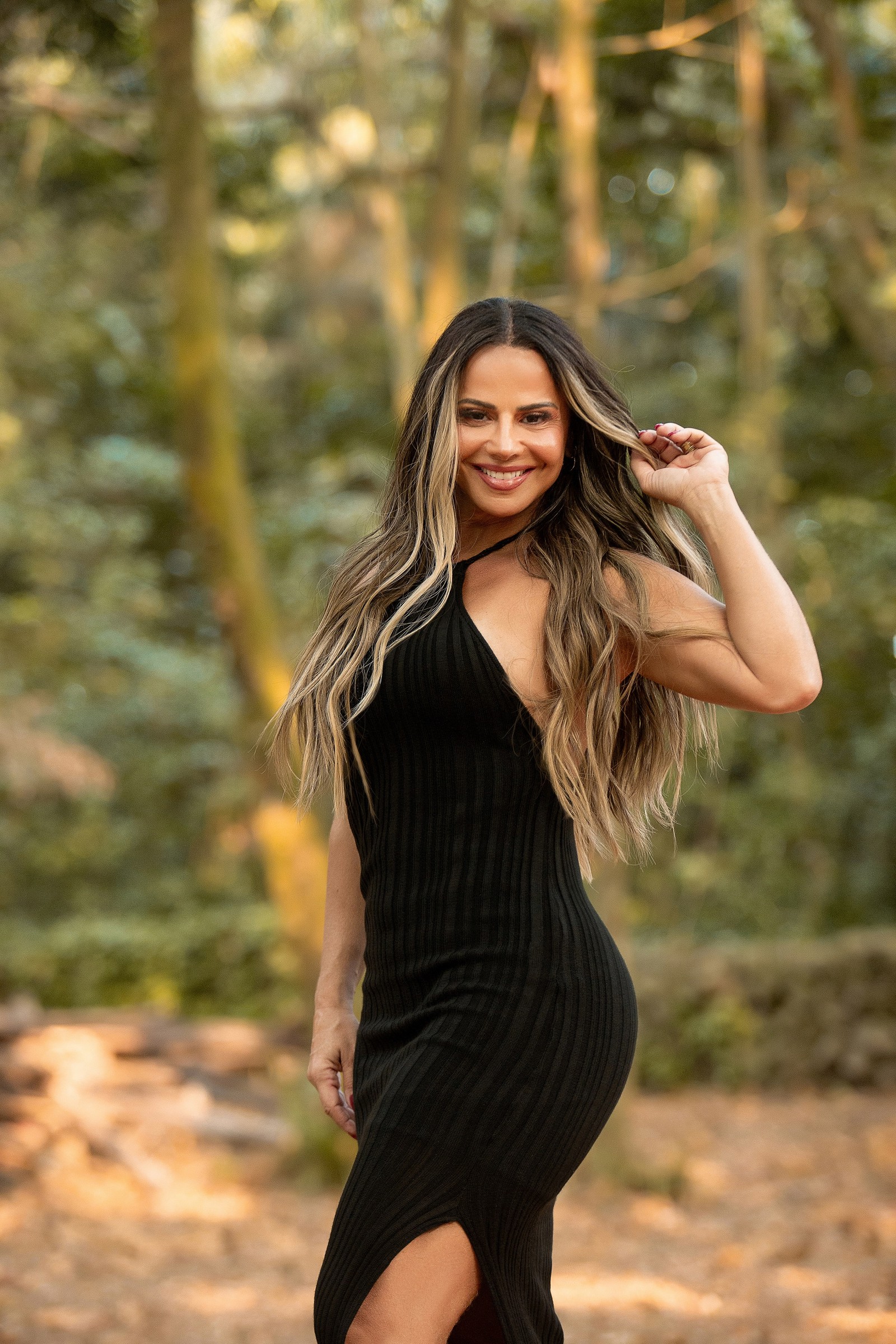 Viviane Araujo entra em ‘Três Graças’ como par de Belo: saiba qual é o ...