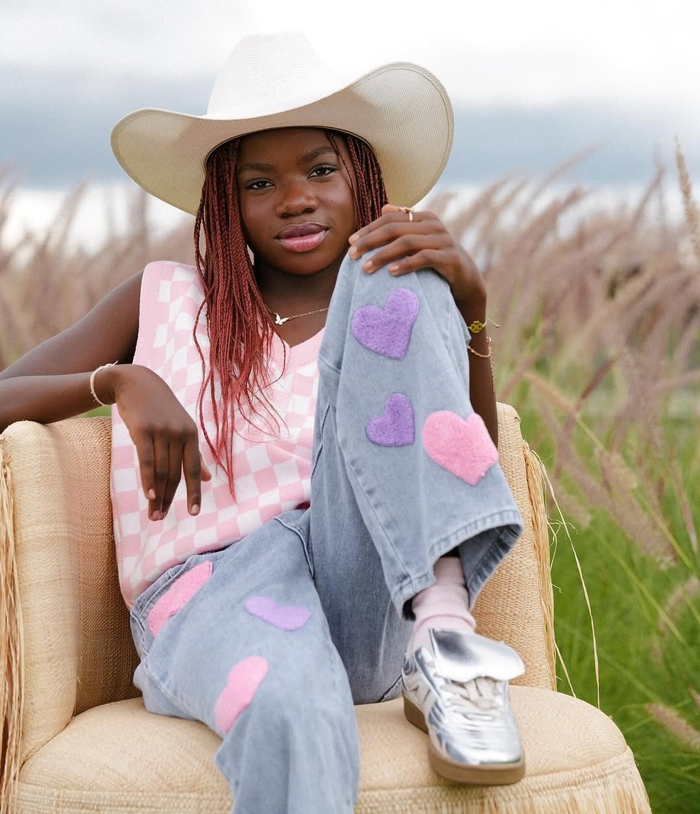 Giovanna Ewbank estrela ensaio com Titi e entrega lado fashionista da ...