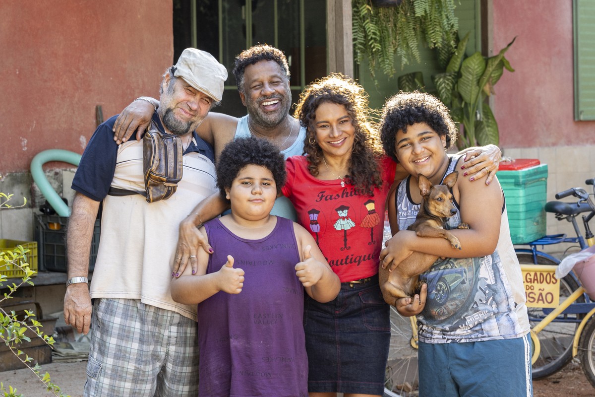 Paulo Vieira narra as aventuras do pai e do amigo dele em 'Pablo & Luisão': 'É a história da ...