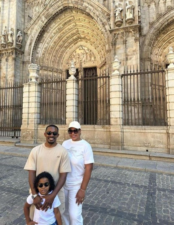 Igreja, creche, viagem: Mãe de Endrick mostra rotina da família após ...