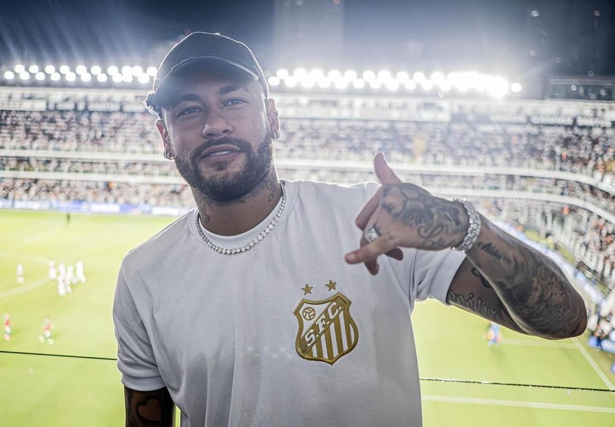 Santos recorre a inteligência artificial para 'convencer' Neymar com mensagem de Pelé. Veja o ...