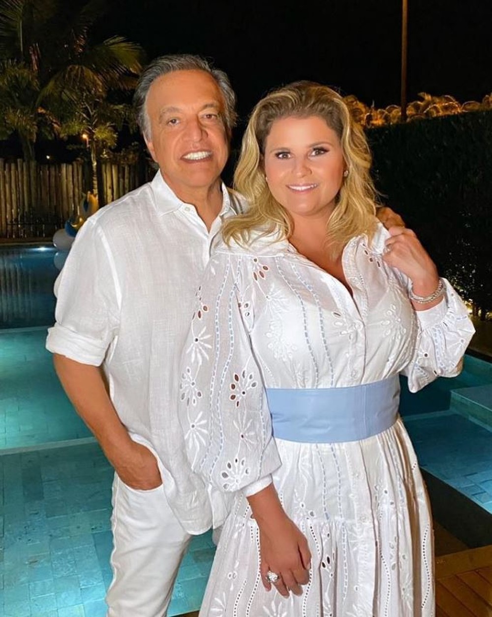 Quem é a discreta viúva do sobrinho de Hebe que cuida dos bens da ...