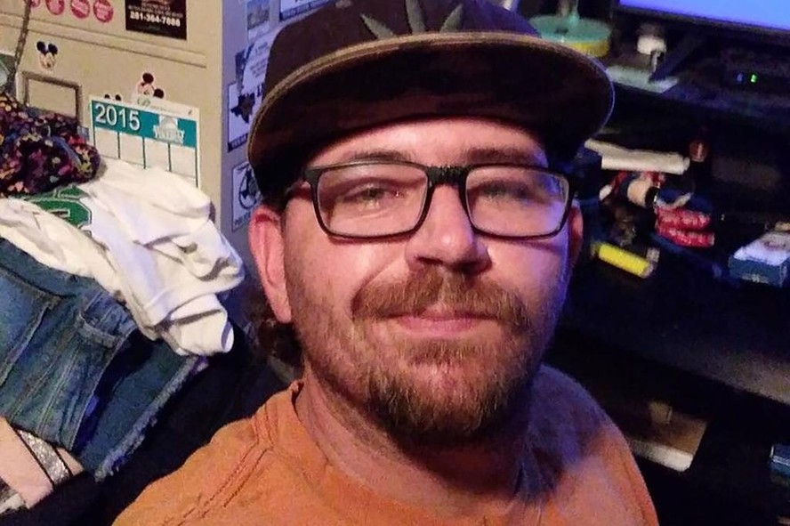 'Ele está perdoado', diz pai de homem morto por menino de oito anos