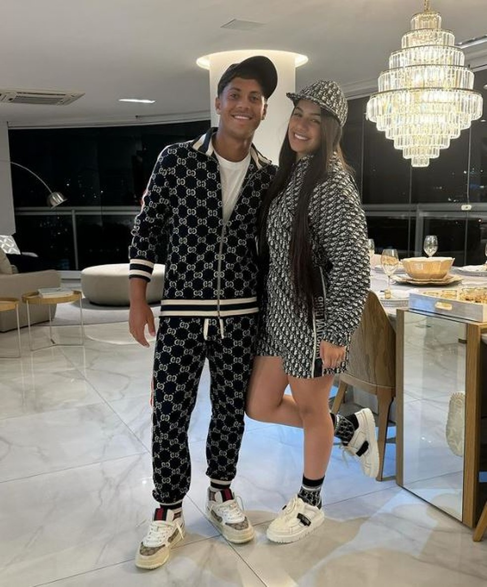 Iran Ângelo posa pela 1ª vez com namorada de filho mais velho e ganha elogio: 'Melhor sogra do ...