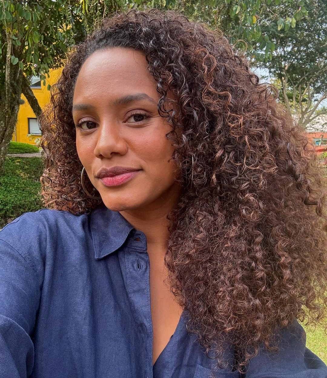 Jéssica Ellen explica por que não mostra o rosto do filho nas redes ...