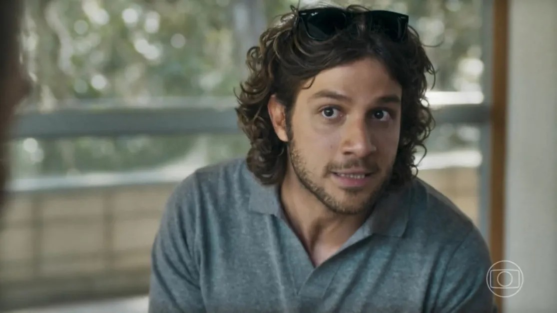 Em ‘Mania de você’, Viola flagra Rudá e Luma juntos em encontro inesperado