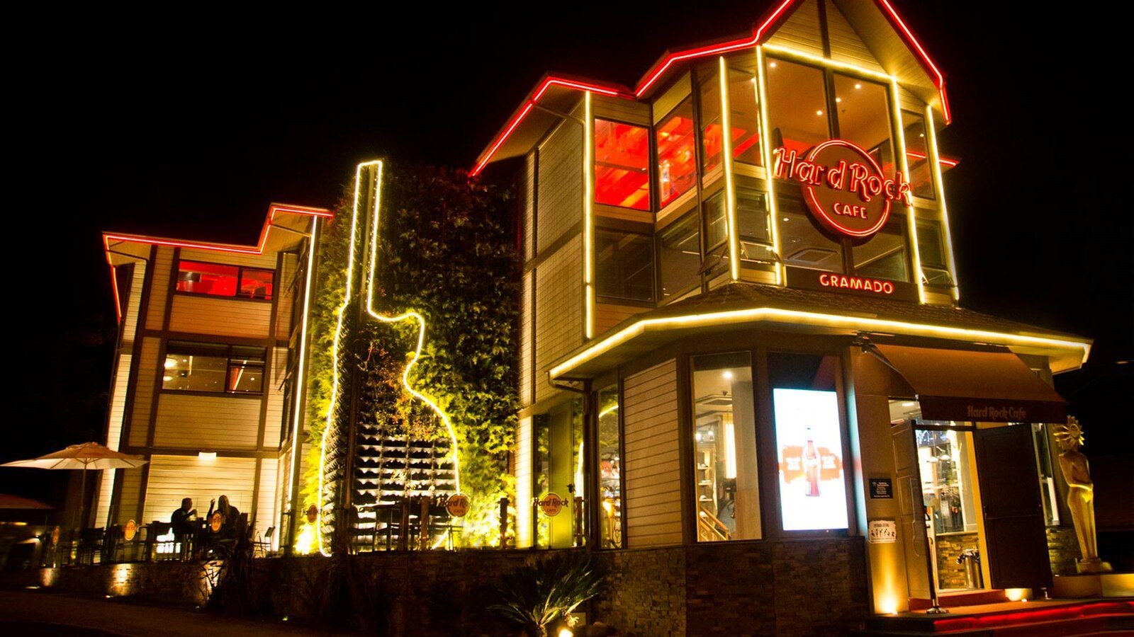 Neymar entra no universo Hard Rock em meio à expansão da marca no Brasil