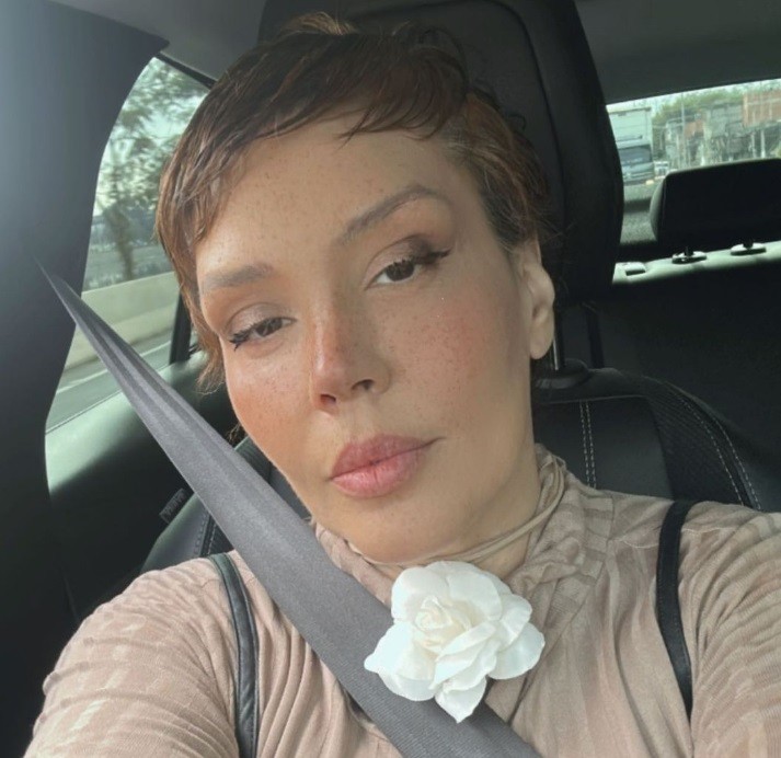 Simony termina noivado com cantor, após quatro anos, e posta mensagem ...