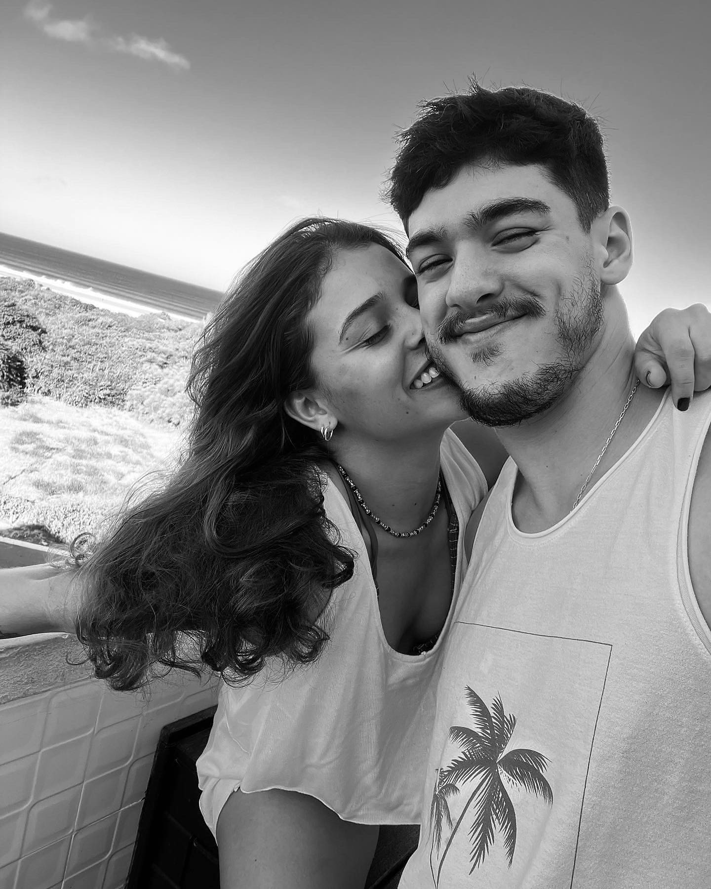 Novo muso da seleção de vôlei namora ginasta de trampolim, a 6ª melhor ...