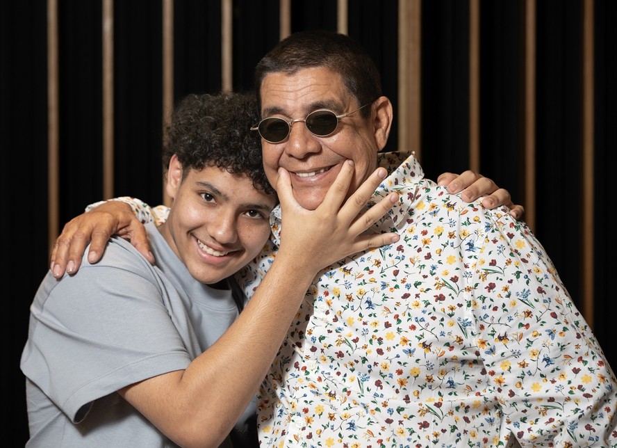 Neto de Zeca Pagodinho, Noah debuta na carreira musical, e o bamba ...