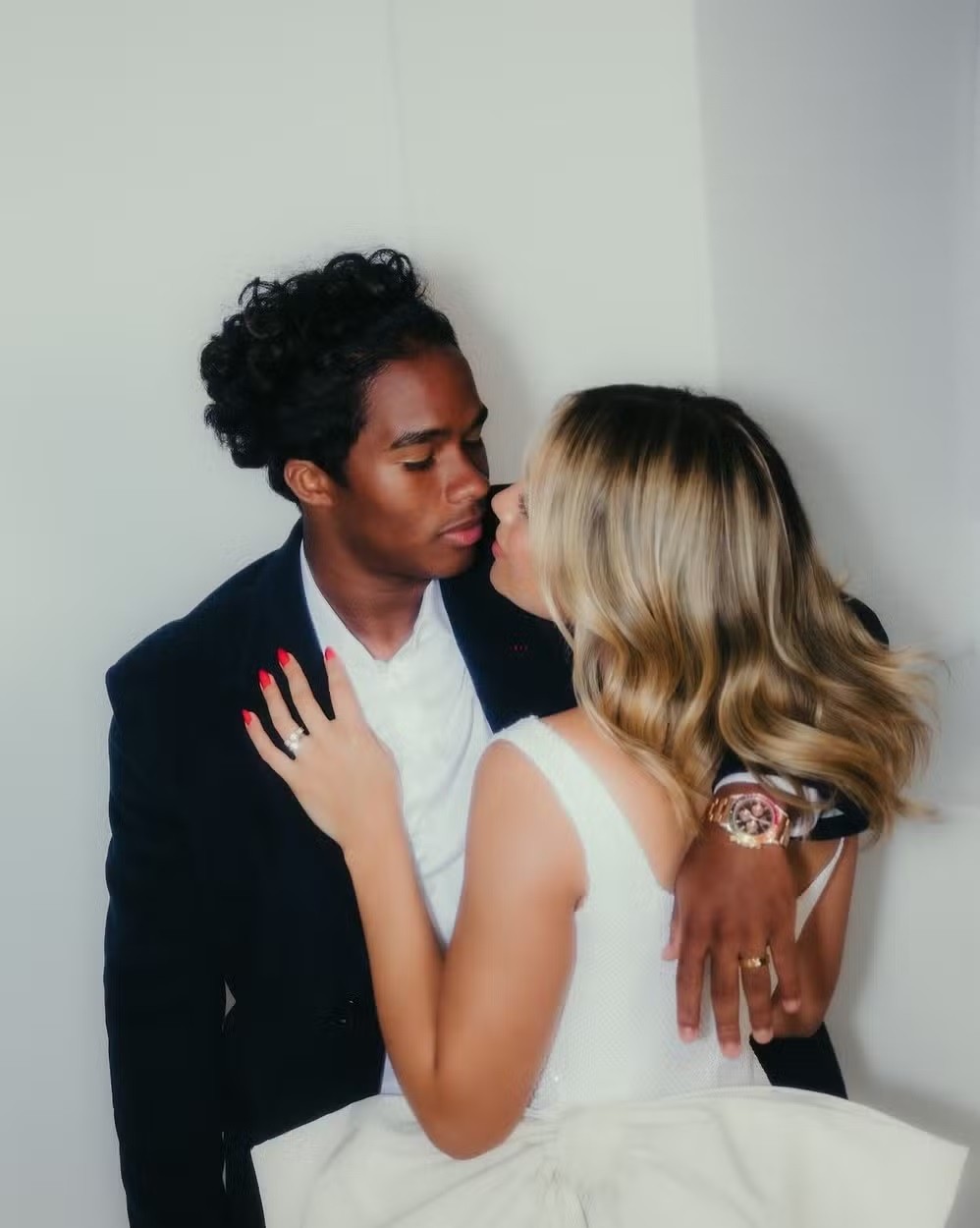 Primeiro namoro de Endrick chegou ao fim após pressão familiar antes de ...