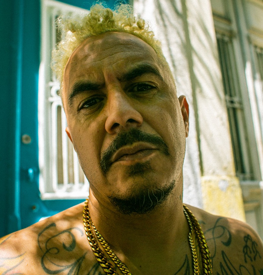 Marcelo D2 fala de política, lado empreendedor com maconha, família, machismo no rap e até de ...